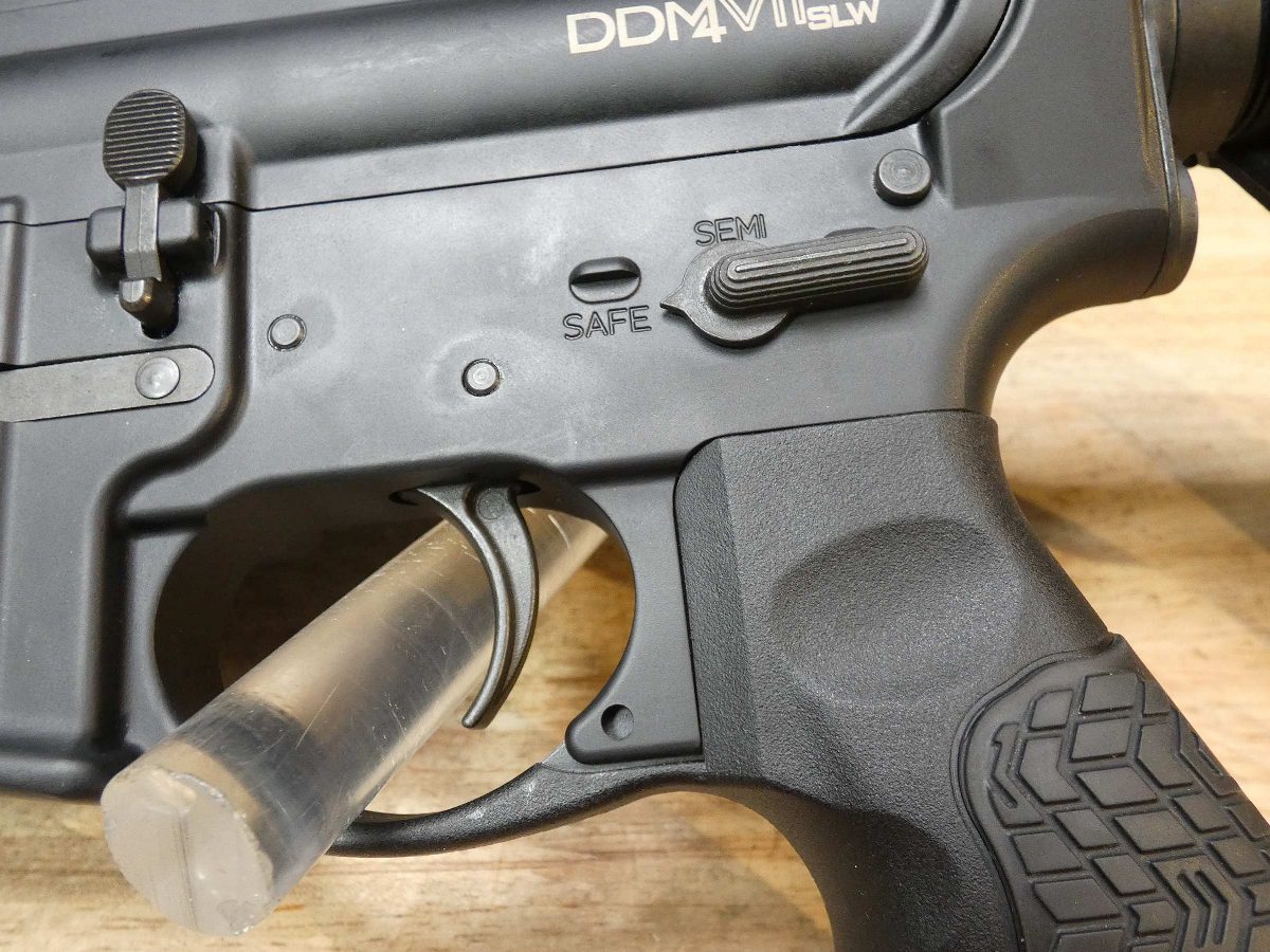 Daniel Defense DDM4V11SLW – 5.56 NATO | D4 Guns