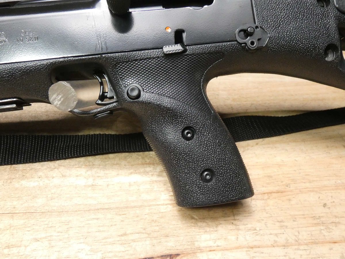 Hi-Point Model 4095 – .40 S&W | D4 Guns