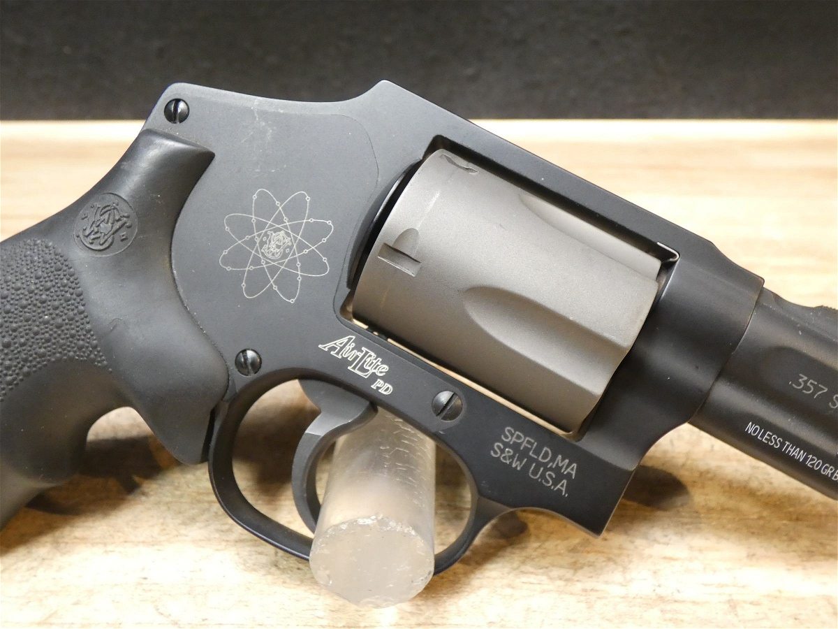 Smith & Wesson Model 340PD Airlite – .357 S&W MAG | D4 Guns