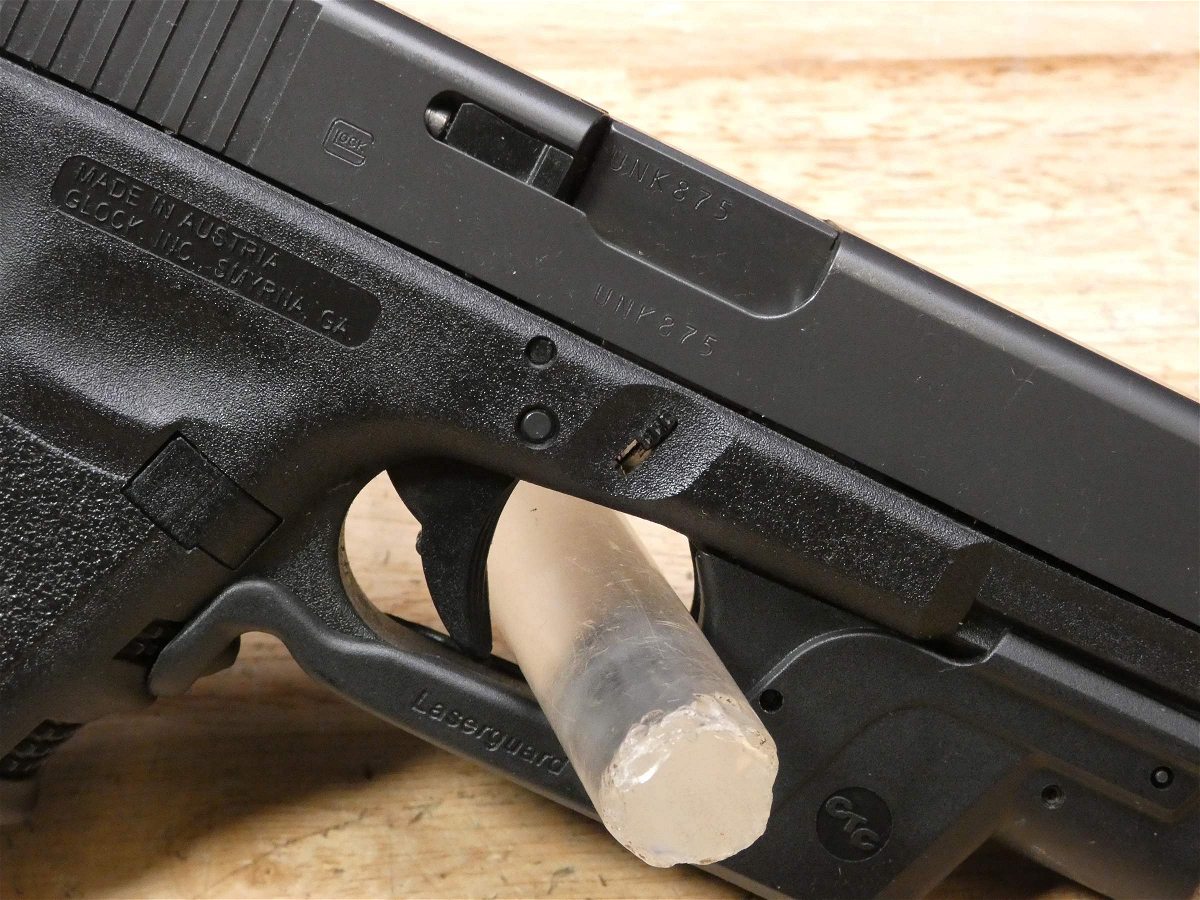 Glock 19 Gen3 - 9mm - w/ 4 Mags + Laser - G19 - Carry Pistol - CCW ...