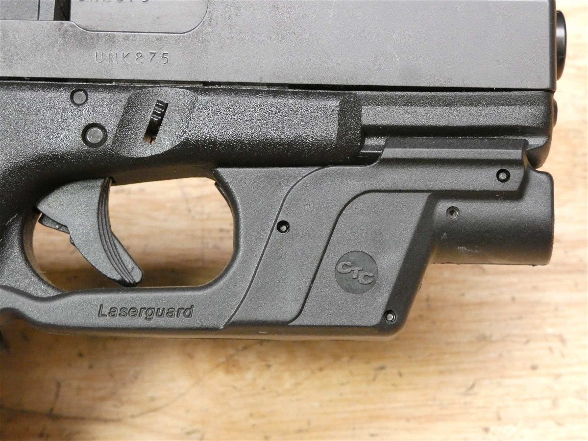 Glock 19 Gen3 - 9mm - w/ 4 Mags + Laser - G19 - Carry Pistol - CCW ...