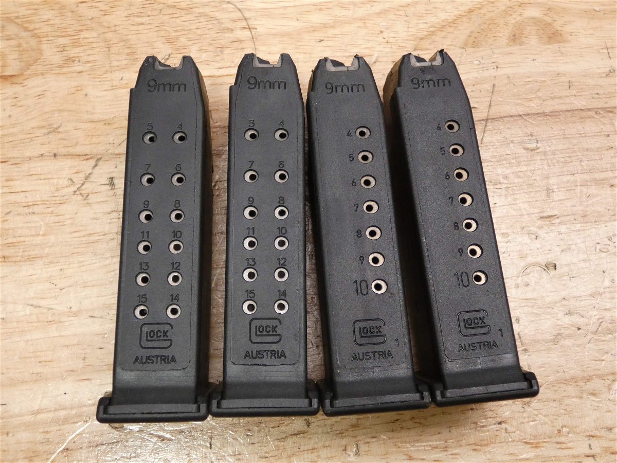 Glock 19 Gen3 - 9mm - w/ 4 Mags + Laser - G19 - Carry Pistol - CCW ...