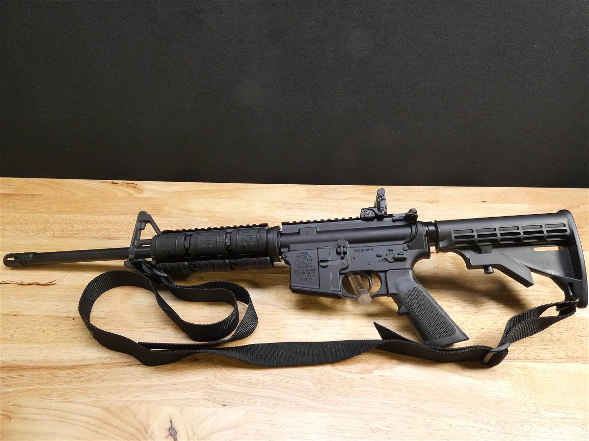 Smith & Wesson M&P15 - 5.56 NATO - W/ Case & Mags - S&W AR 15 - M&P ...