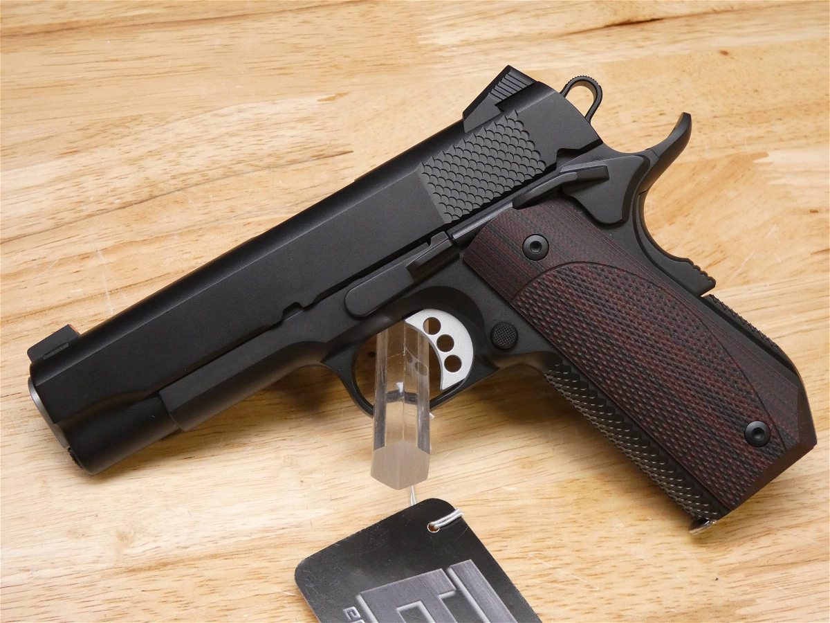ED BROWN 1911 – KOBRA CARRY – .45 ACP | D4 Guns