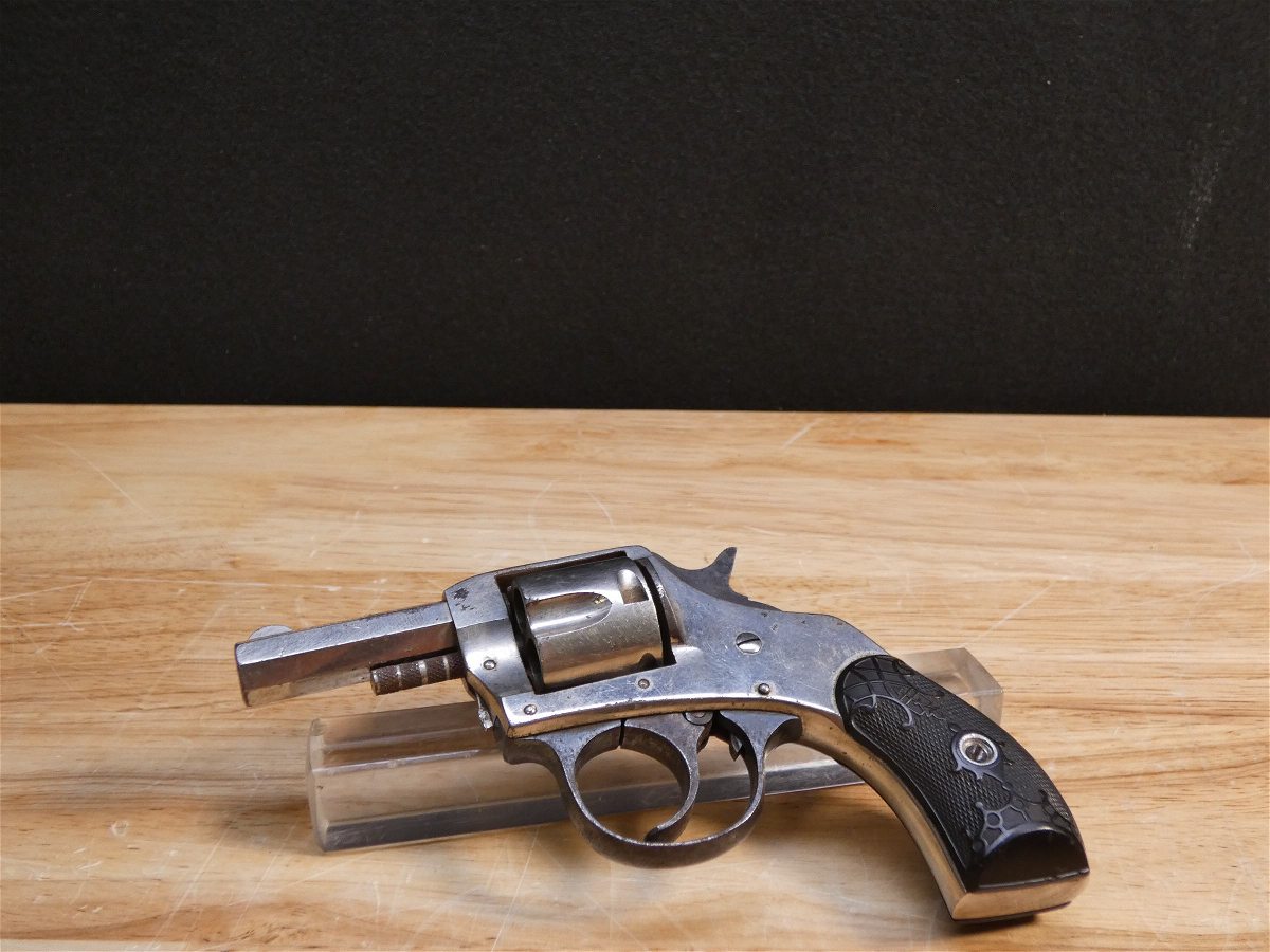 H&R Young America Double Action .38 - Harrington & Richardson ...