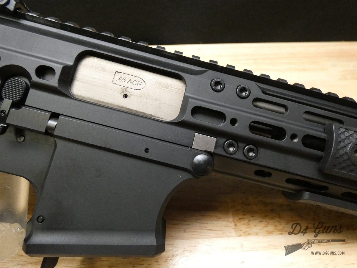 LWRC SMG-45 - .45 ACP - w/ 5 Mags & Carrying Case - HK UMP Rival - LOOK ...