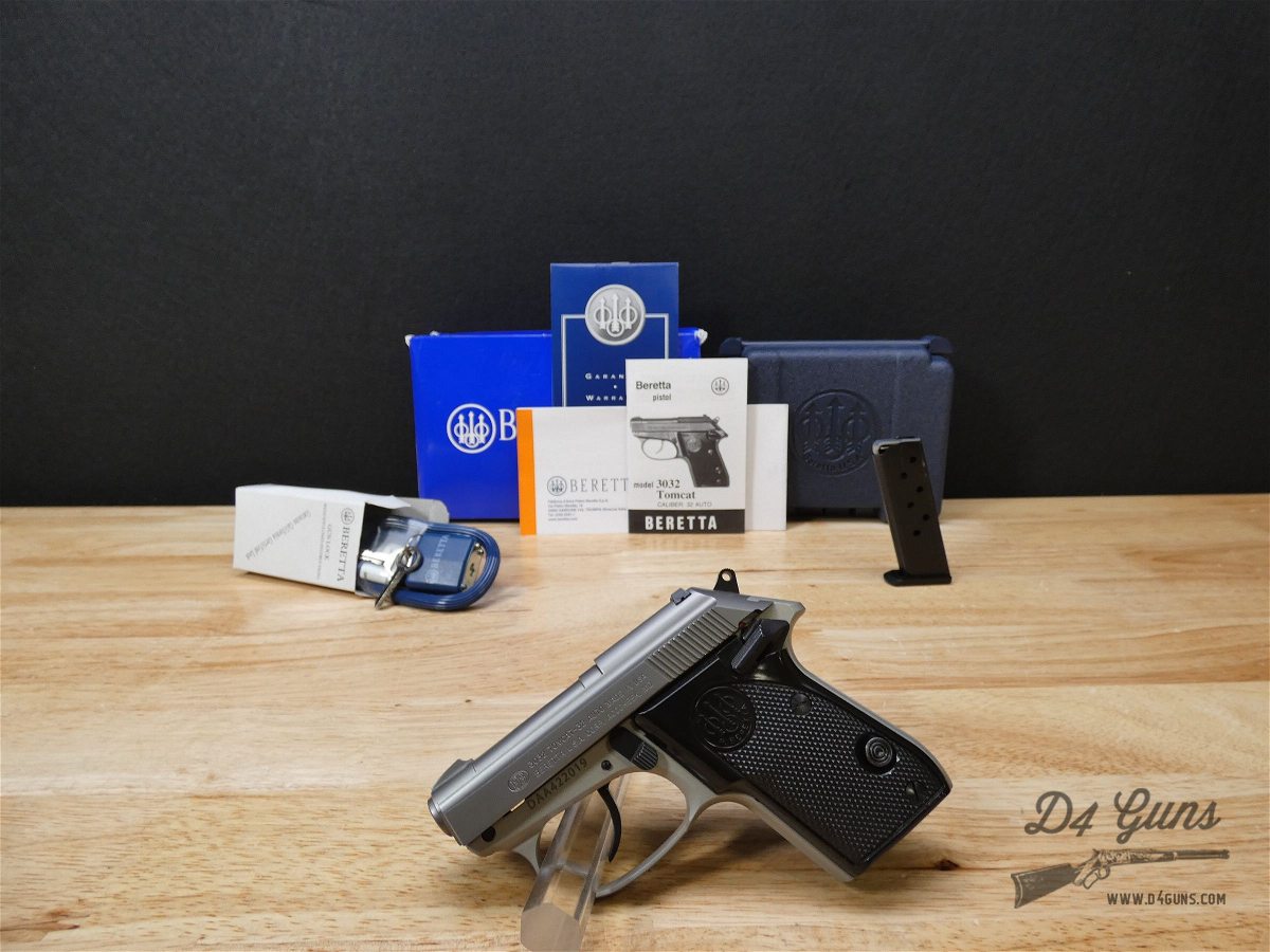 Beretta 3032 Tomcat Inox Stainless - .32 ACP - Tomcat-32 - Mfg. 2007 ...