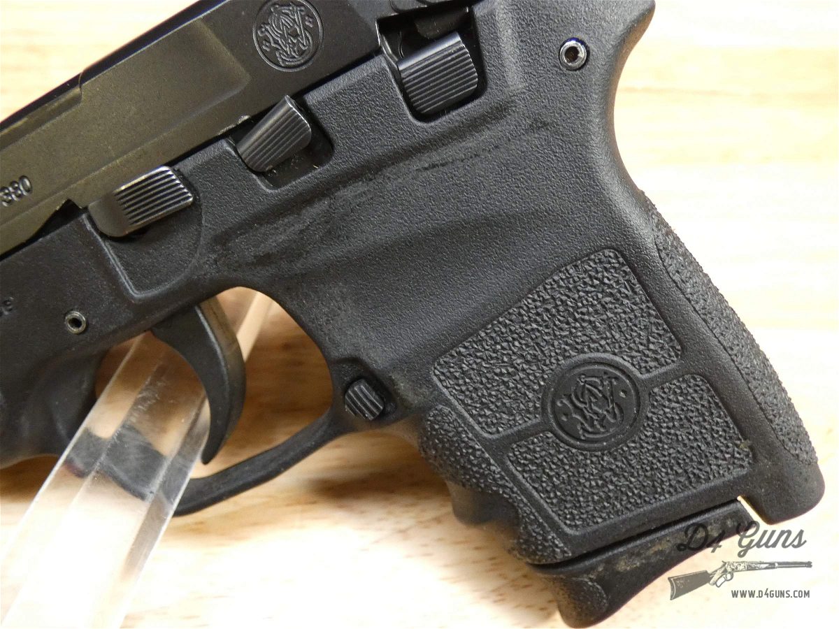 Smith & Wesson M&P Bodyguard 380 - .380 ACP - Two Mags & Laser - S&W ...