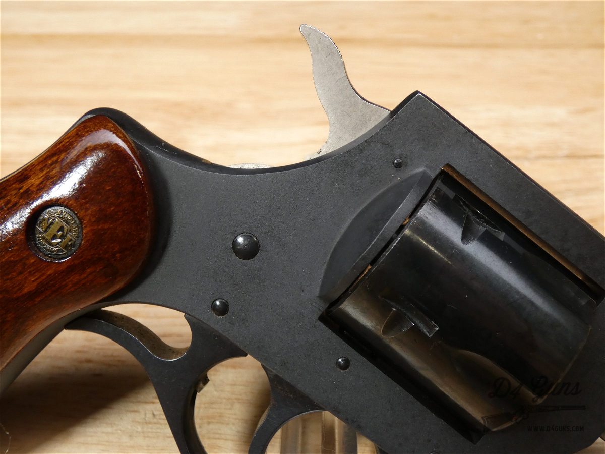 New England R73 - .32 H&R Mag - 5-Shot - .32 S&W - NEF - Revolvers at ...