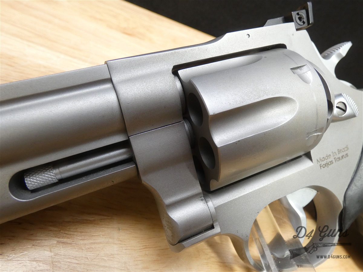 Taurus 44 - .44 Mag - Stainless - Ported M44 - Large Frame - Revolvers ...