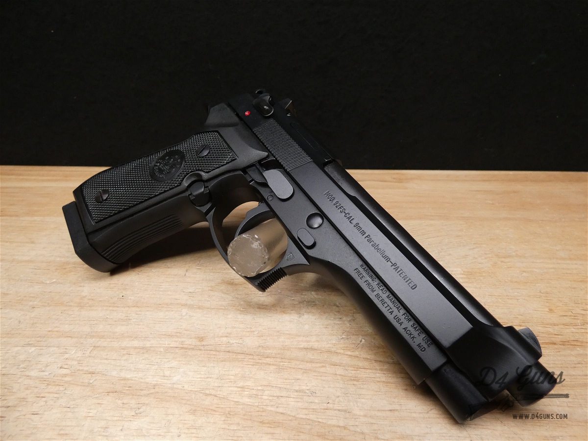 Beretta 92FS - 9mm - USA - SA/DA - 92 FS - M9 - w/ Case & 2 Mags - Semi Auto Pistols at ...