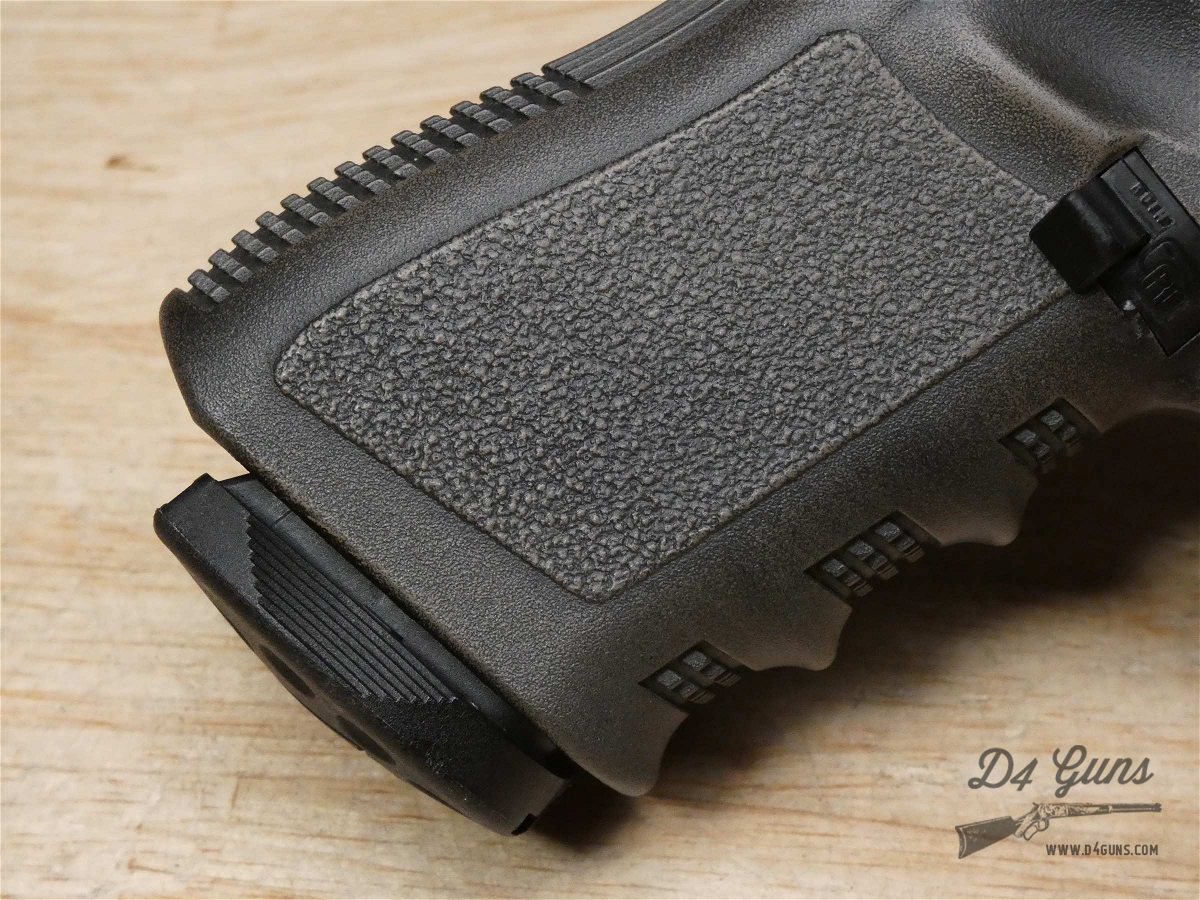 Glock 19 Gen3 - 9mm - G19 - w/Mag & Night Sights - Americas Favorite ...