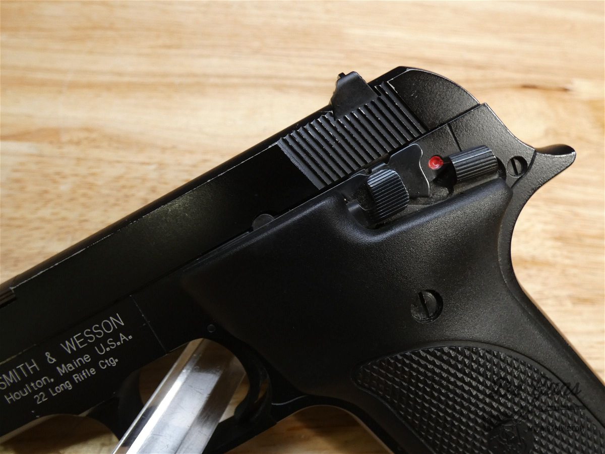 Smith & Wesson Model 2214 - .22 LR - W/ 2 Mags - S&W - Semi Auto ...