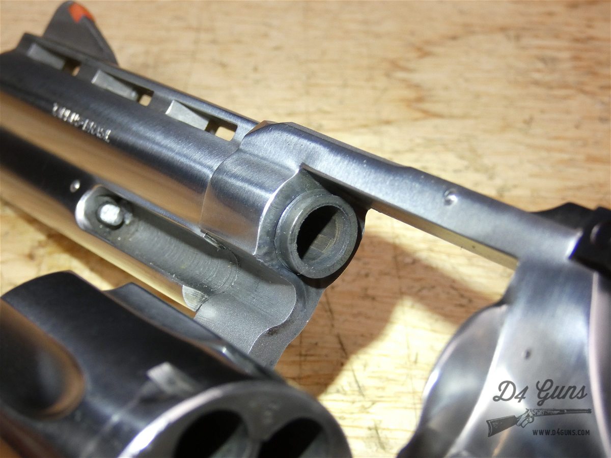 Taurus 689 - .357 Mag - 4 Inch Barrel - Vent Rib - Stainless Revolver ...