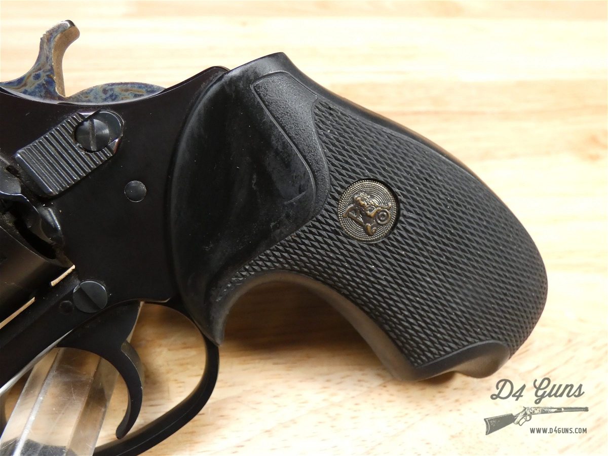 Charter Arms Undercover - .38 SPL - Conceal Carry - Extra Grips ...