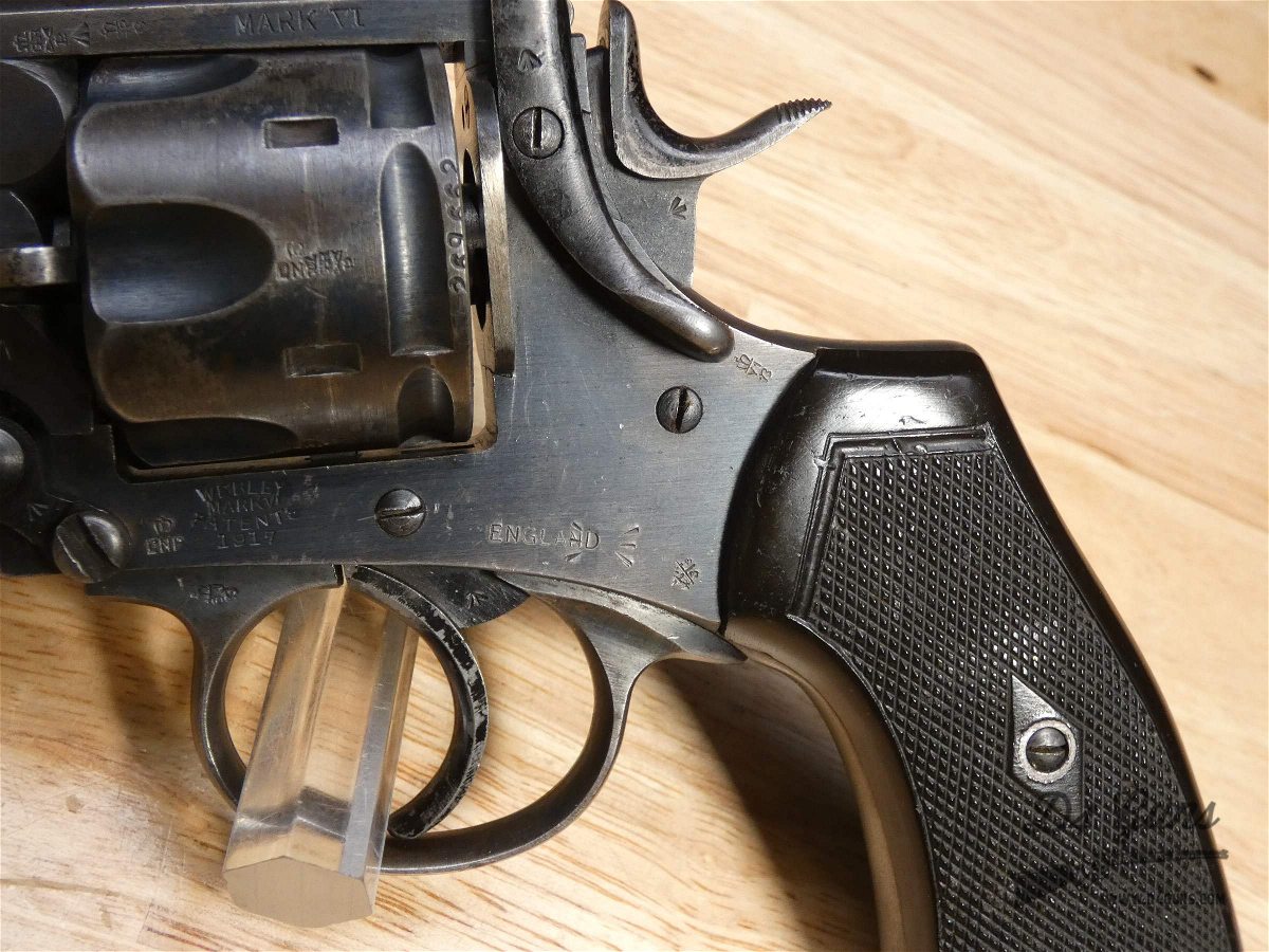 Webley Mark VI - .45 ACP - Shaved Cylinder - MFG 1917 - DASA Revolver ...
