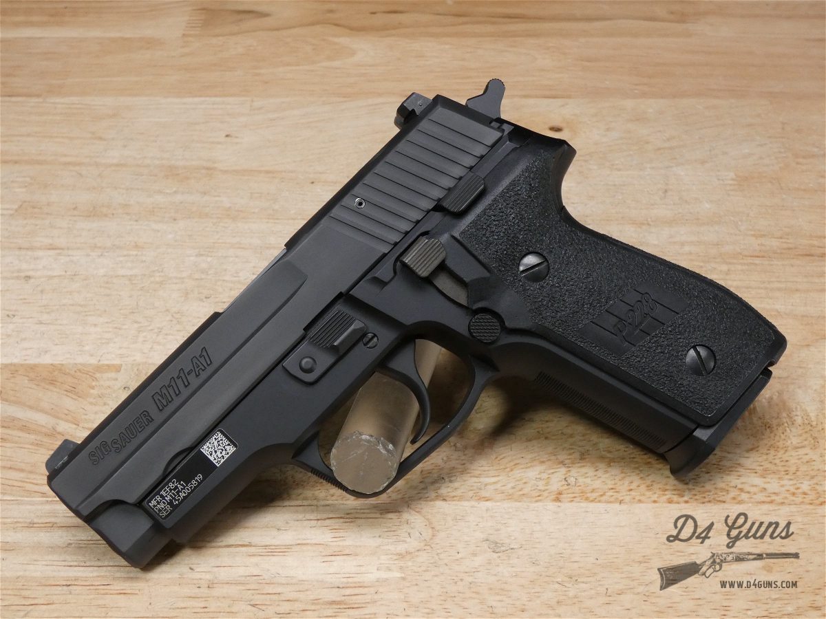 Sig Sauer M11-A1 - 9mm - OG Case & Mag - M11 A1 - SRT Trigger - XLNT ...