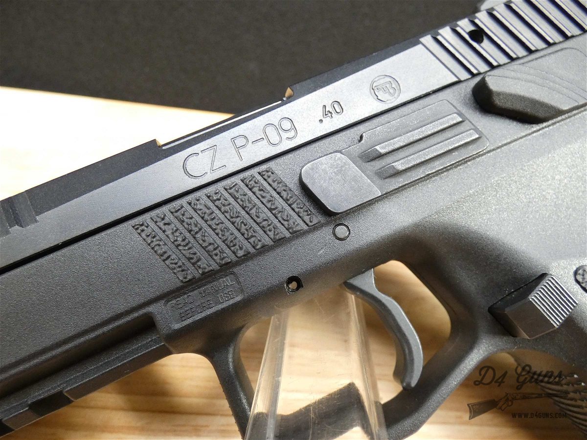 CZ P-09 - .40 S&W - P09 - P 09 - w/ OG Case + 2 Mags! - Semi Auto ...
