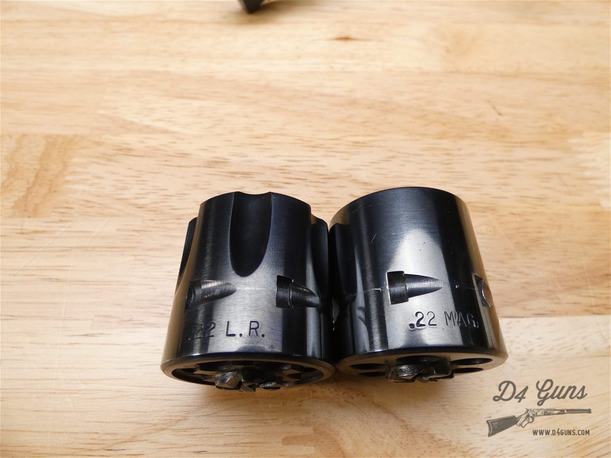 Colt - Peacemaker - .22 LR & .22 Mag- Duel Cylinder -Mfg. 1975 ...