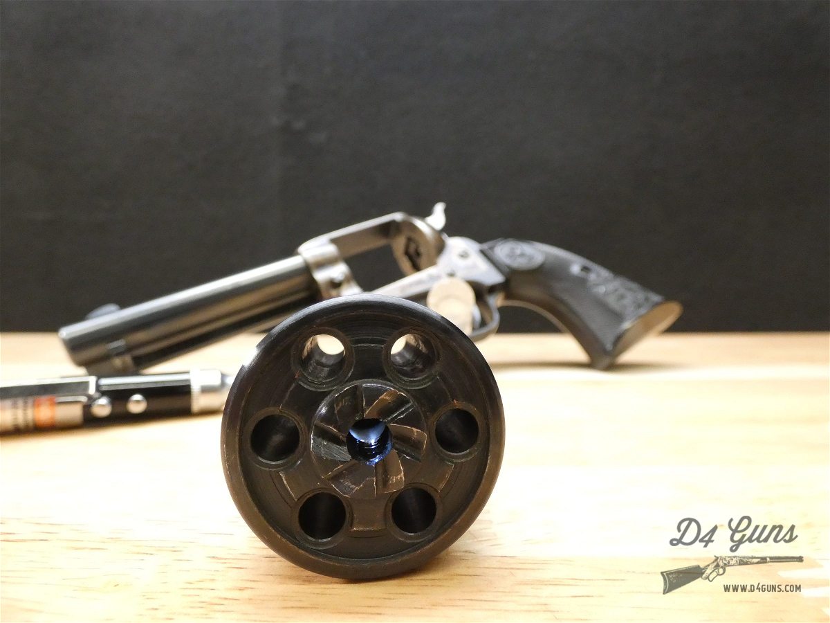 Colt - Peacemaker - .22 LR & .22 Mag- Duel Cylinder -Mfg. 1975 ...