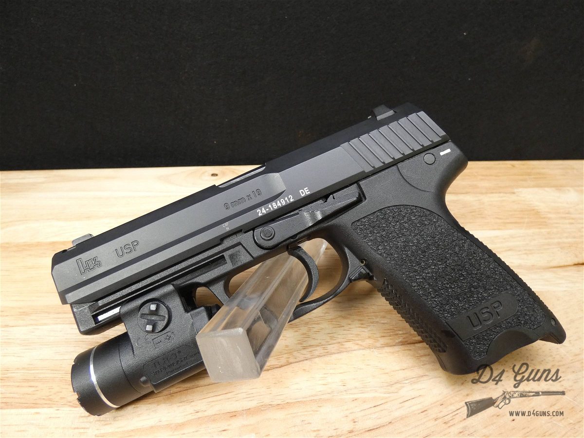Heckler & Koch USP - 9MM - H&K USP OG Case - MFG-2023! Streamlight ...