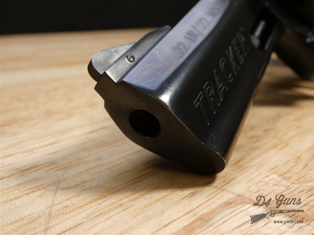 Taurus 992 Tracker - .22 Mag & .22 LR - Two Cylinders - w/ Hard Case ...