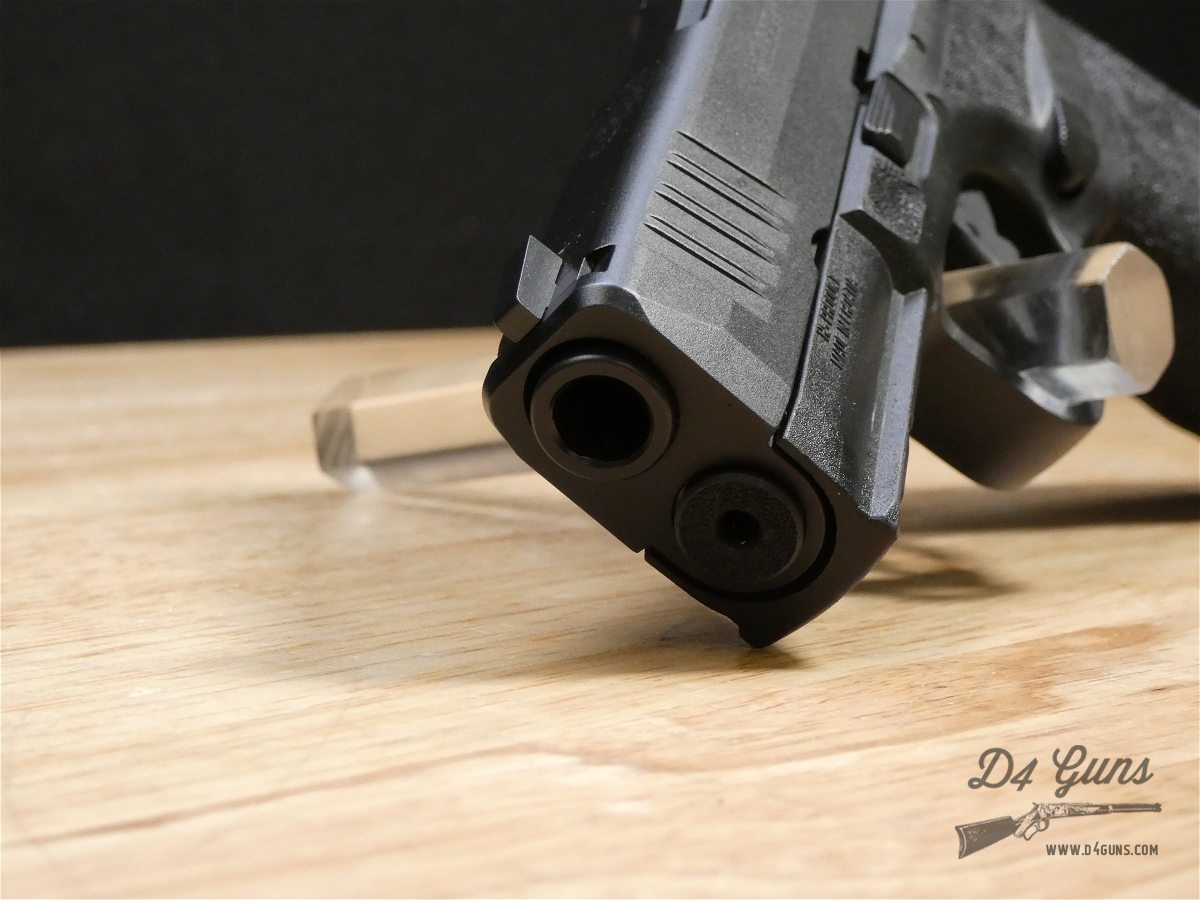 Springfield Hellcat Pro - 9mm - Hell Cat - Optics Ready - OG Box w/ 2 ...