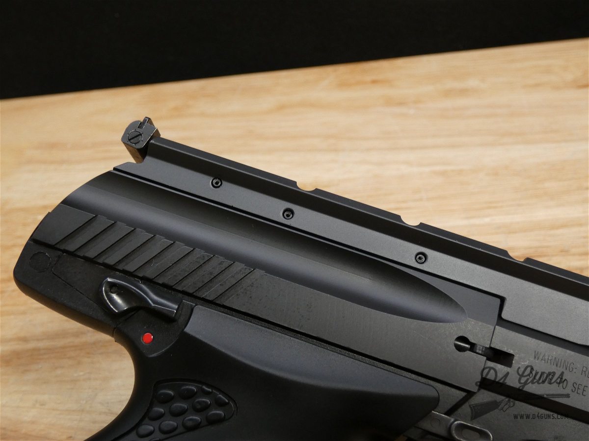 Beretta U22 NEOS - .22 LR - OG Case + 2 Mags - Plinking Pistol - XLNT ...