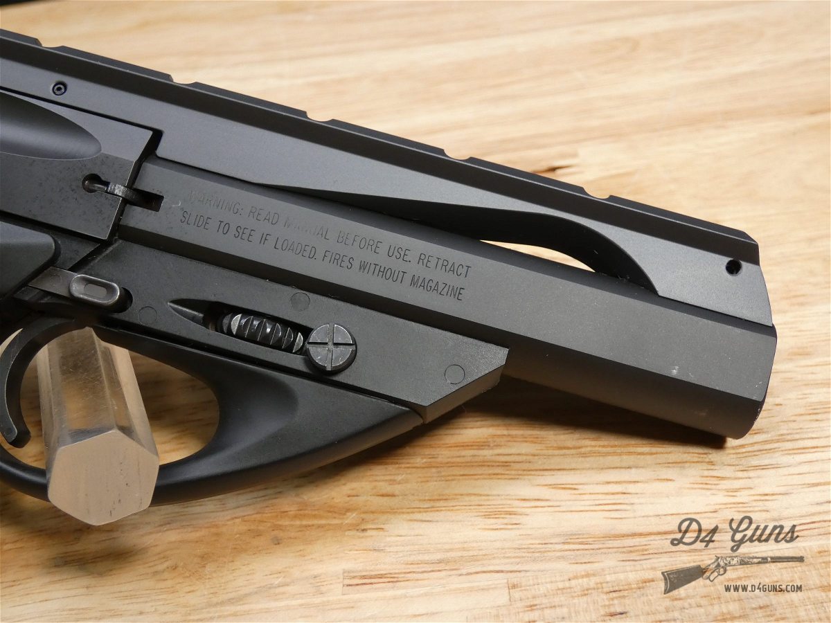 Beretta U22 NEOS - .22 LR - OG Case + 2 Mags - Plinking Pistol - XLNT ...