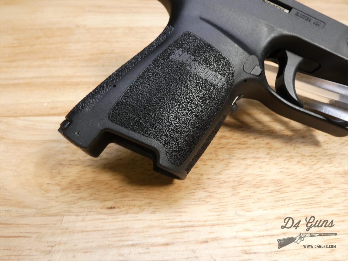 Sig Sauer P320 / P250 - LIMA Frame- Green Laser Grip Module - LGM ...