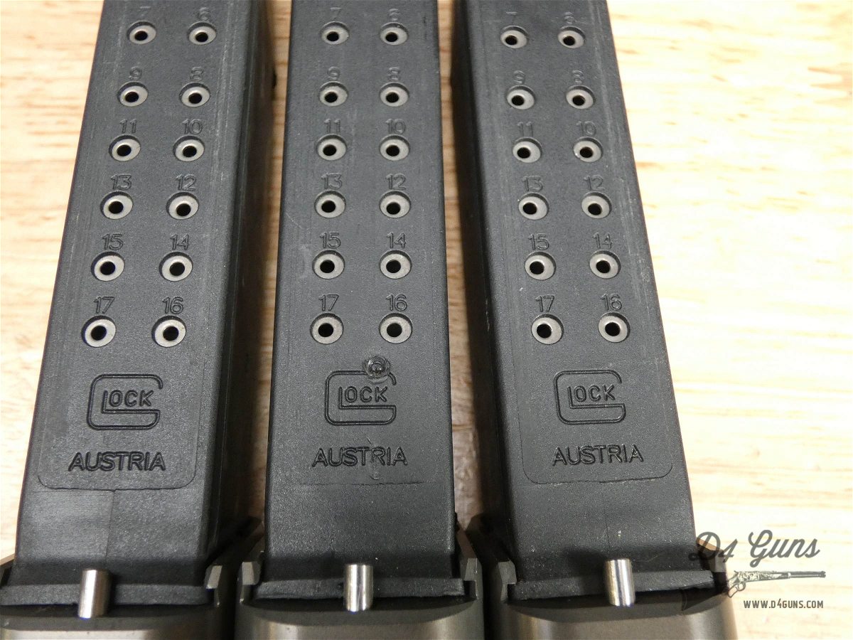 Glock 17 Gen 4 - 9mm - G17 - Custom Barrel & Talon Grips - Taran ...