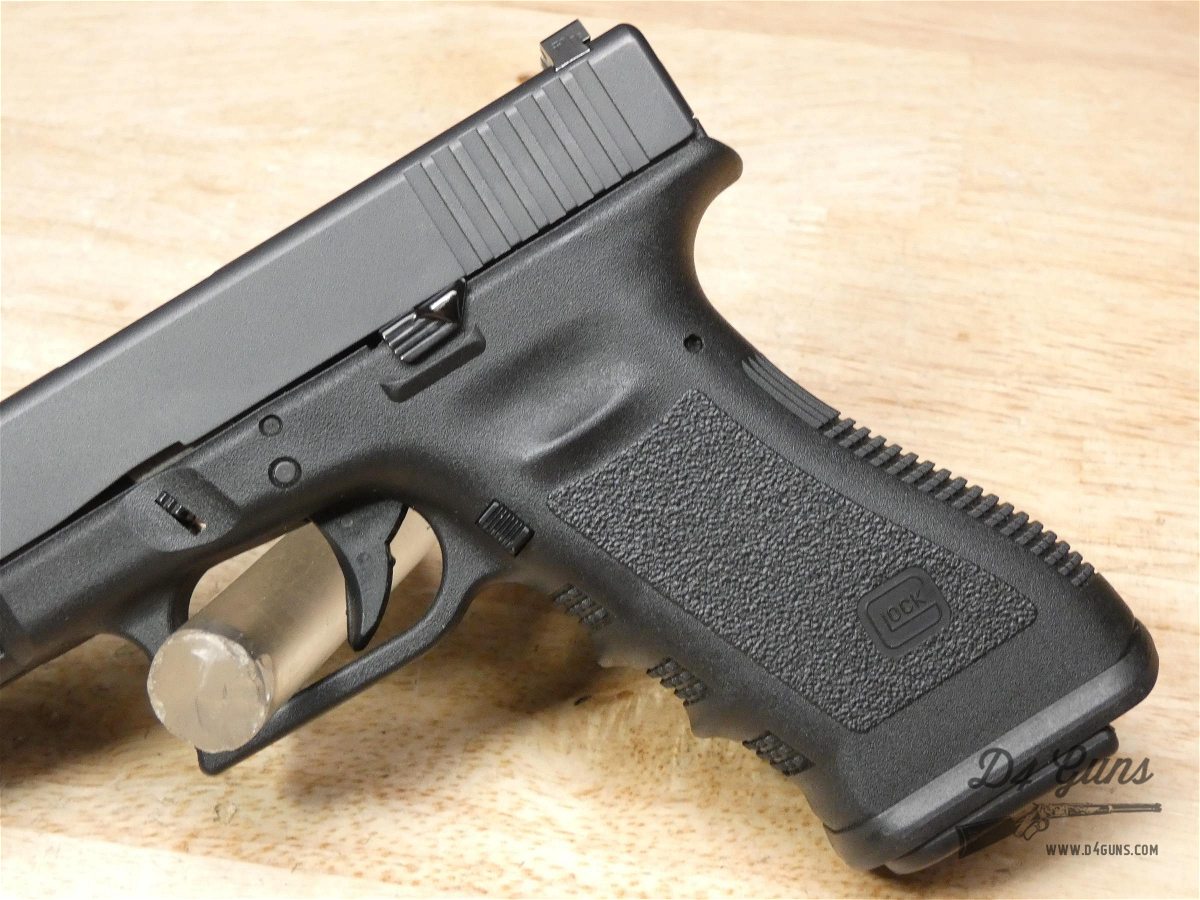 Glock 24 Gen 3 - .40 S&W - G24 Gen3 - XLNT w/ Case & Mags - Trijicon ...