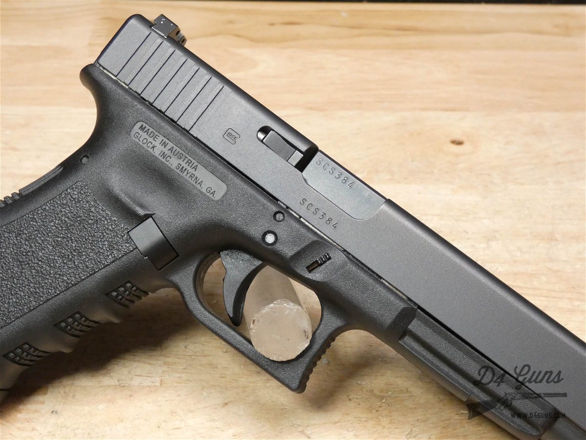 Glock 24 Gen 3 - .40 S&W - G24 Gen3 - XLNT w/ Case & Mags - Trijicon ...
