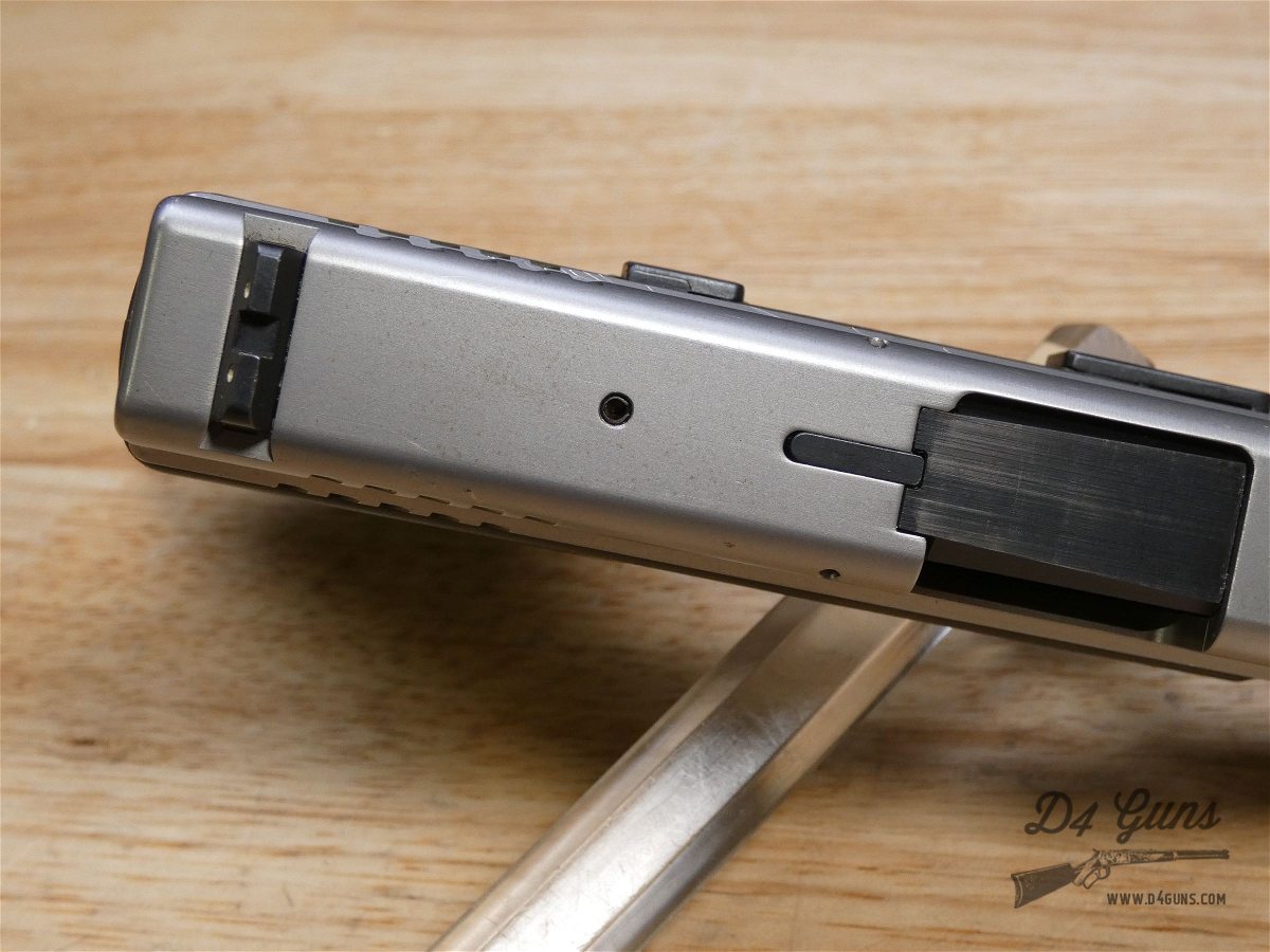 Springfield XD-45 Tactical - .45 ACP - 45 AUTO - 2 Mags + Case - XD45 ...