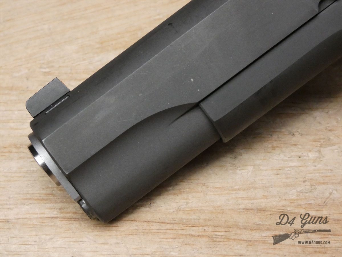 Springfield Mil-Spec 1911 - .45 ACP - Classic GI Feel! - w/ Holsters ...