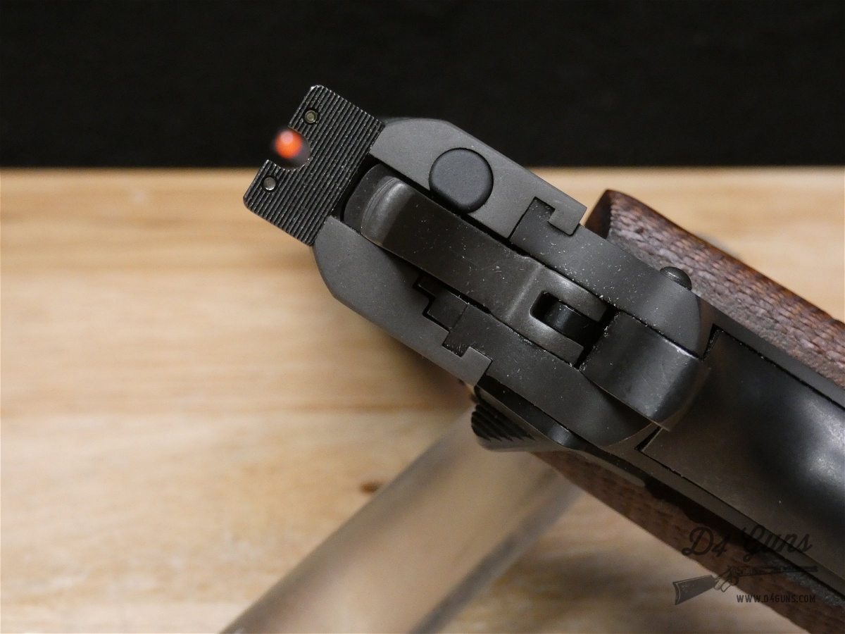 Springfield Mil-Spec 1911 - .45 ACP - Classic GI Feel! - w/ Holsters ...