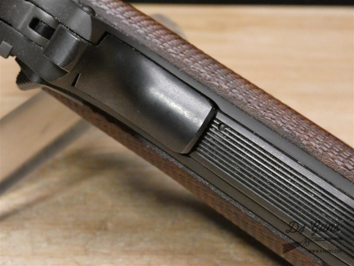 Springfield Mil-Spec 1911 - .45 ACP - Classic GI Feel! - w/ Holsters ...