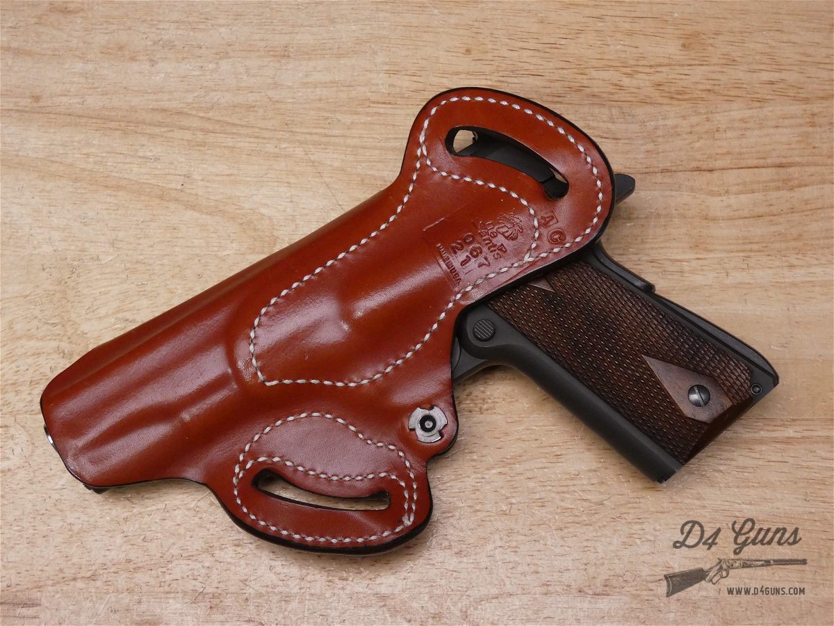 Springfield Mil-Spec 1911 - .45 ACP - Classic GI Feel! - w/ Holsters ...