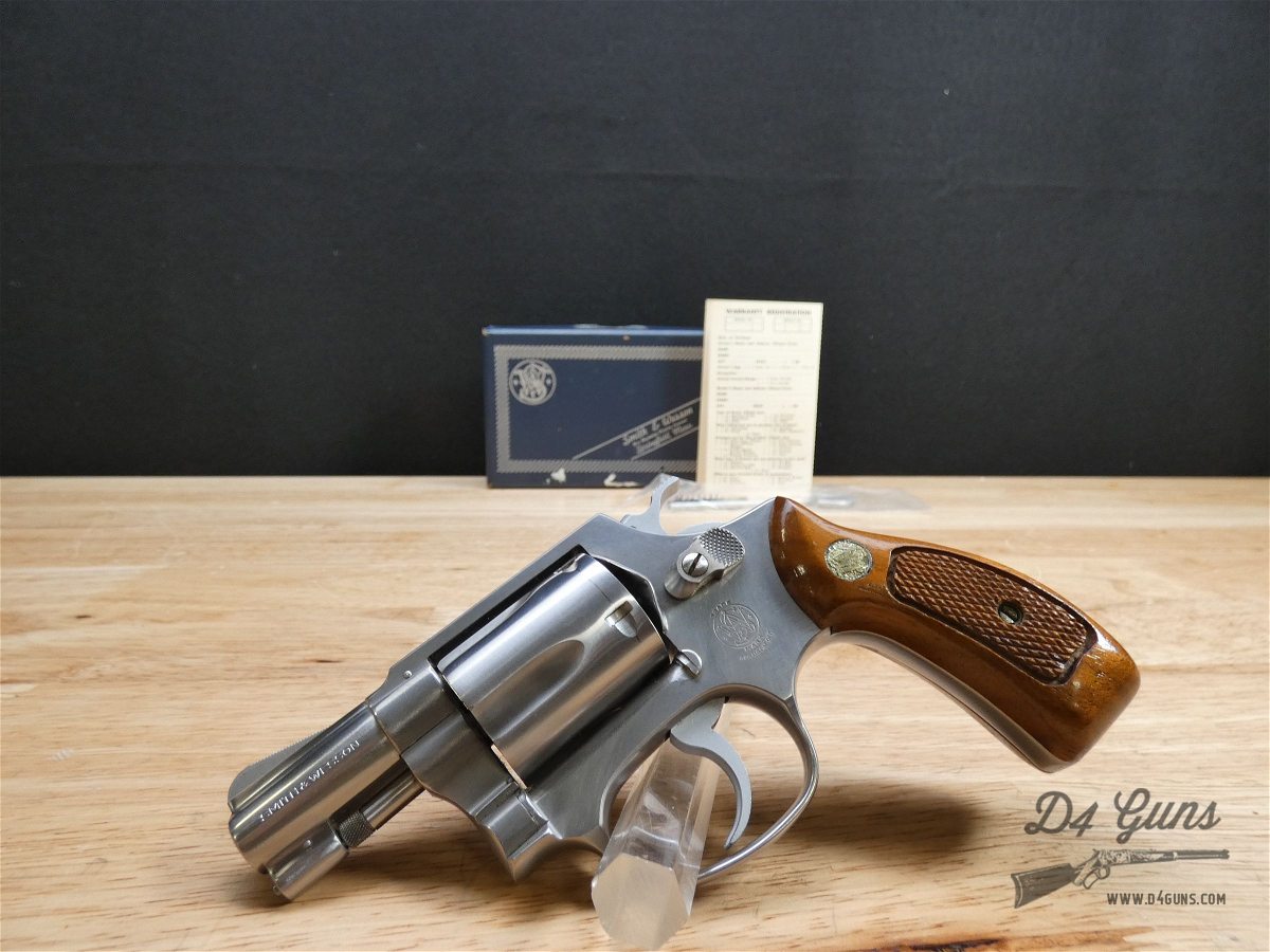 Smith & Wesson Model 60 - .38 SPL - Snub Nose - Stainless - PreLock NO ...
