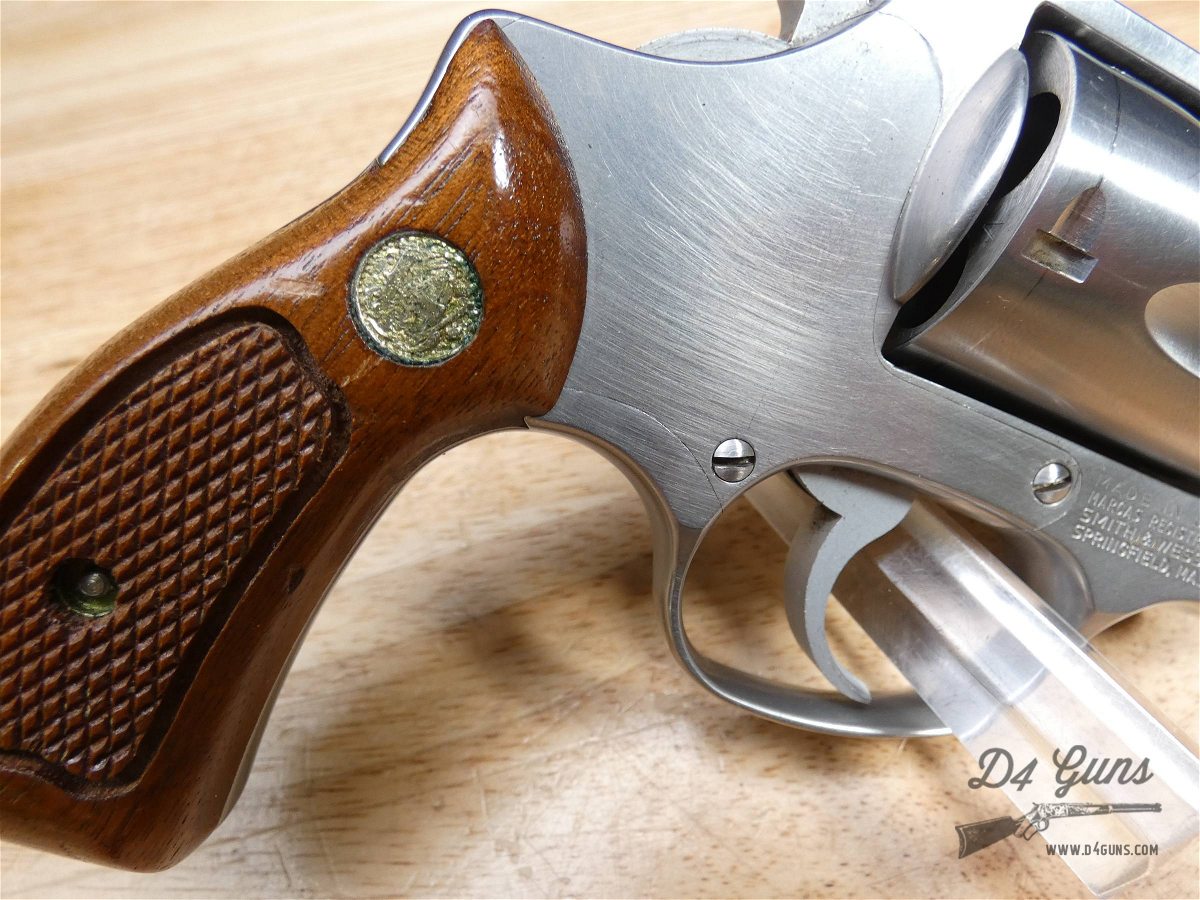Smith & Wesson Model 60 - .38 SPL - Snub Nose - Stainless - PreLock NO ...
