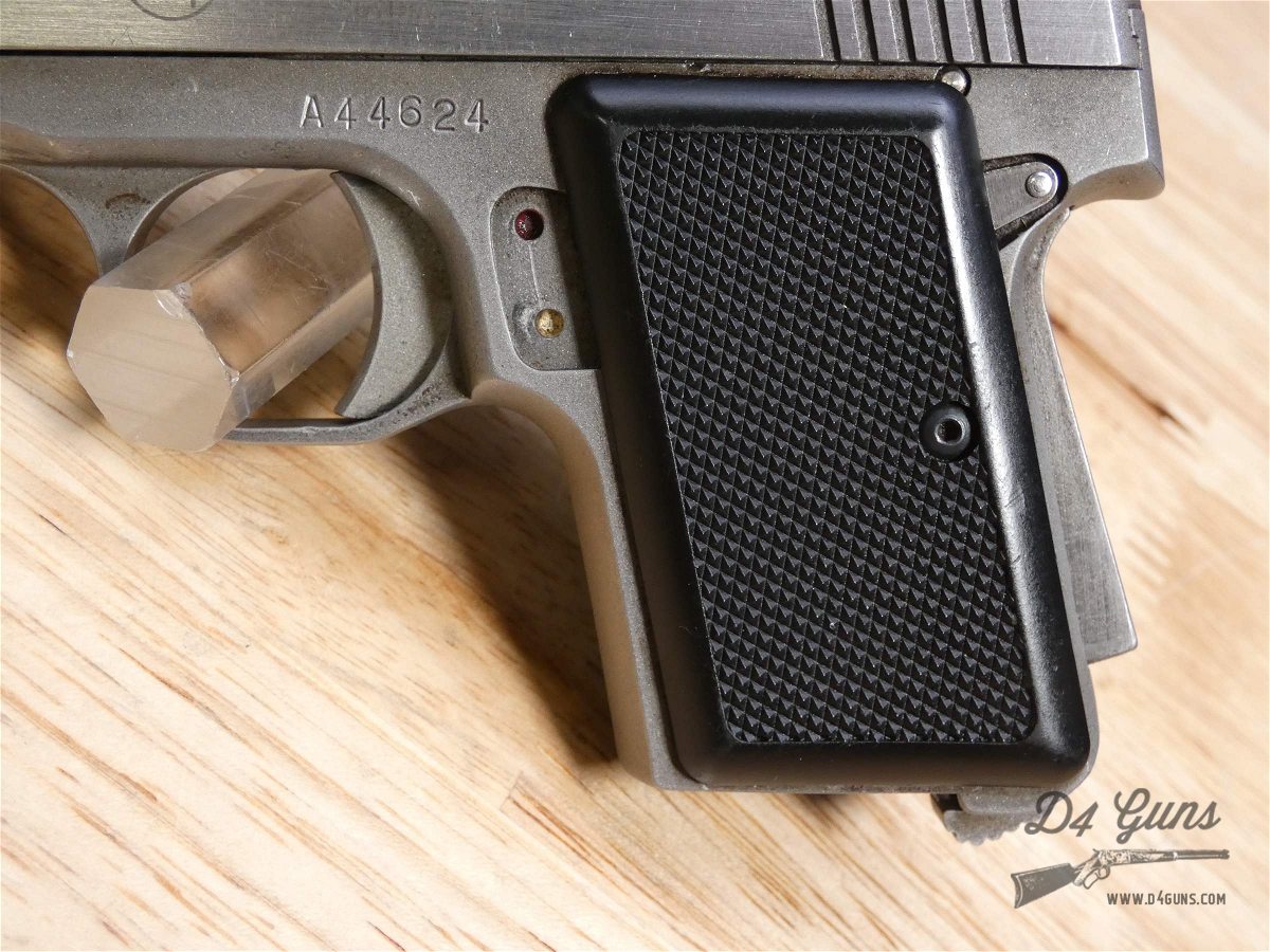AMT Backup - .380 ACP/ 9MM Kurz - Stainless - w/Mag - Pocket Pistol ...