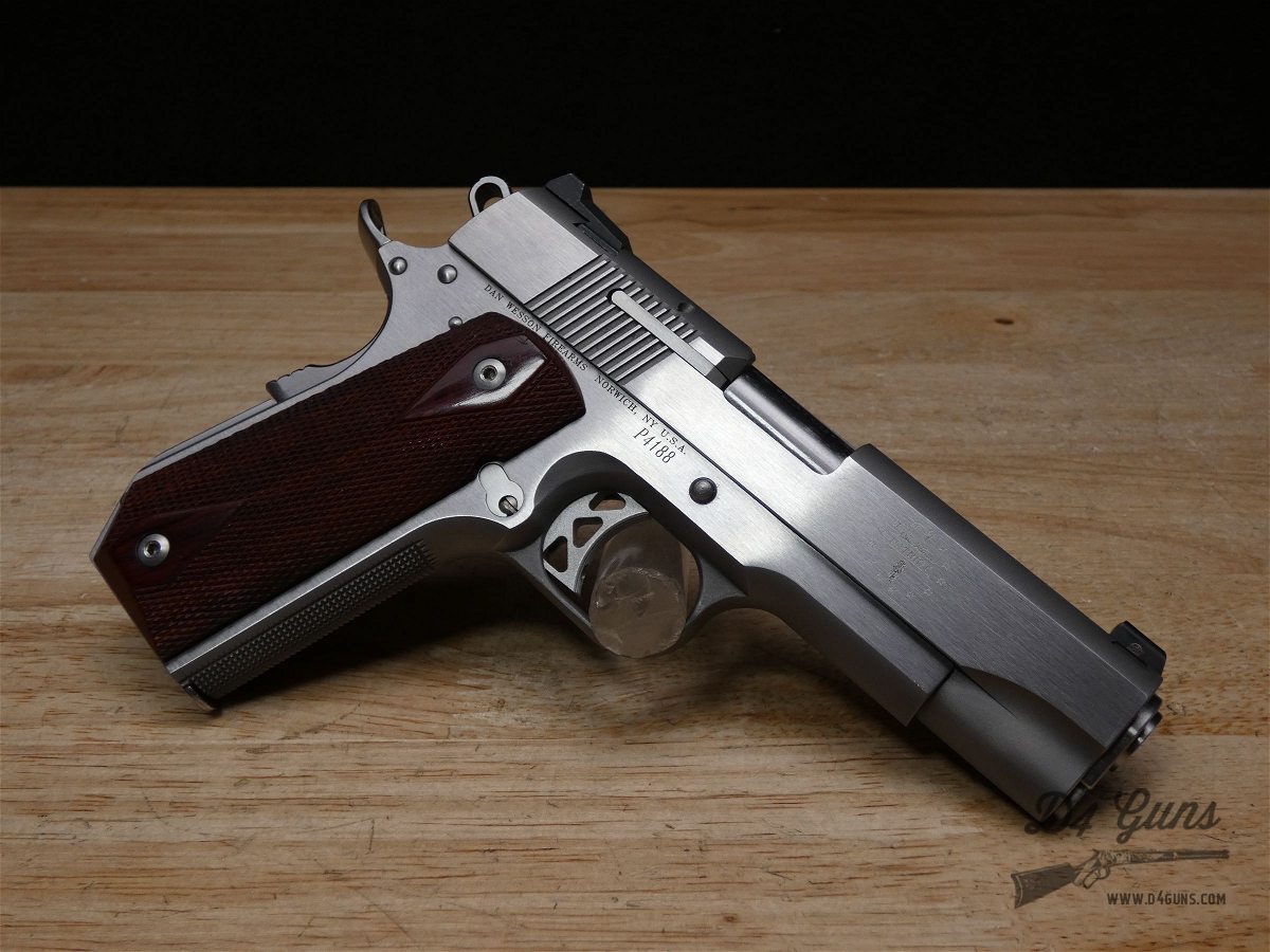 Dan Wesson Commander Classic Bobtail PT-C Patriot 1911 - .45 ACP - XLNT ...