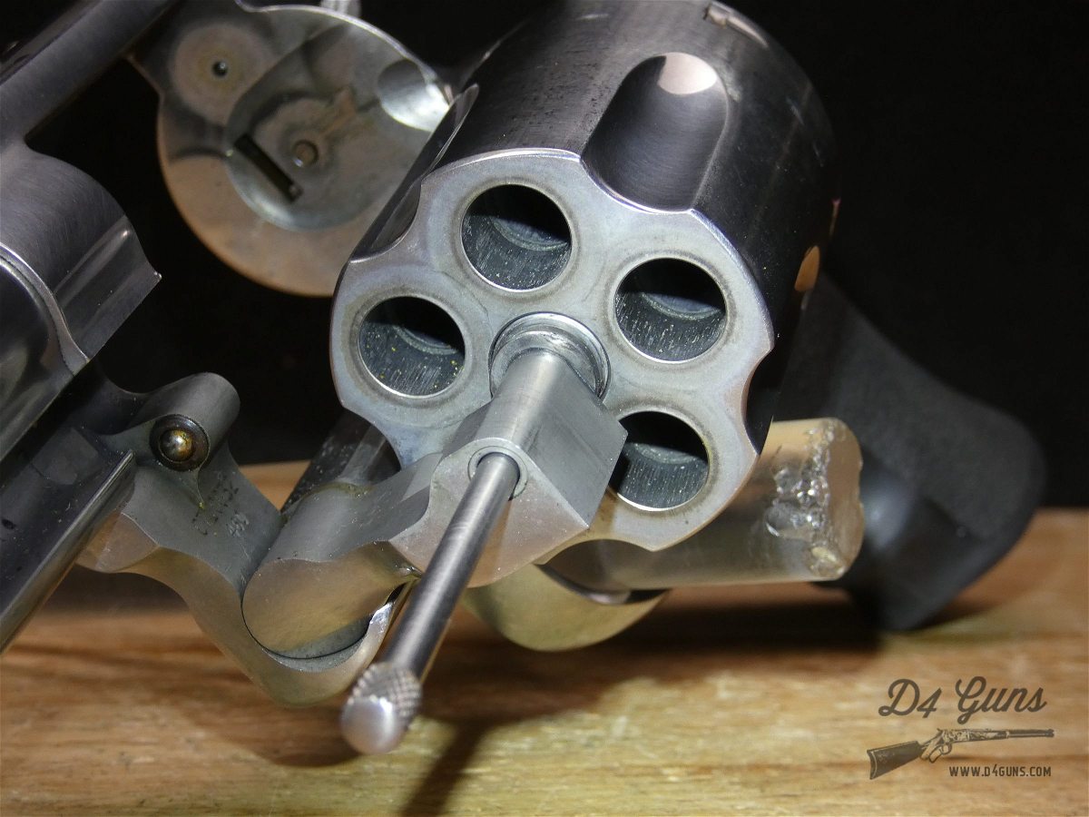 Smith & Wesson 460V - .460 S&W Mag - Ported & OG Case - S&W 460 Stainless - Revolvers at ...