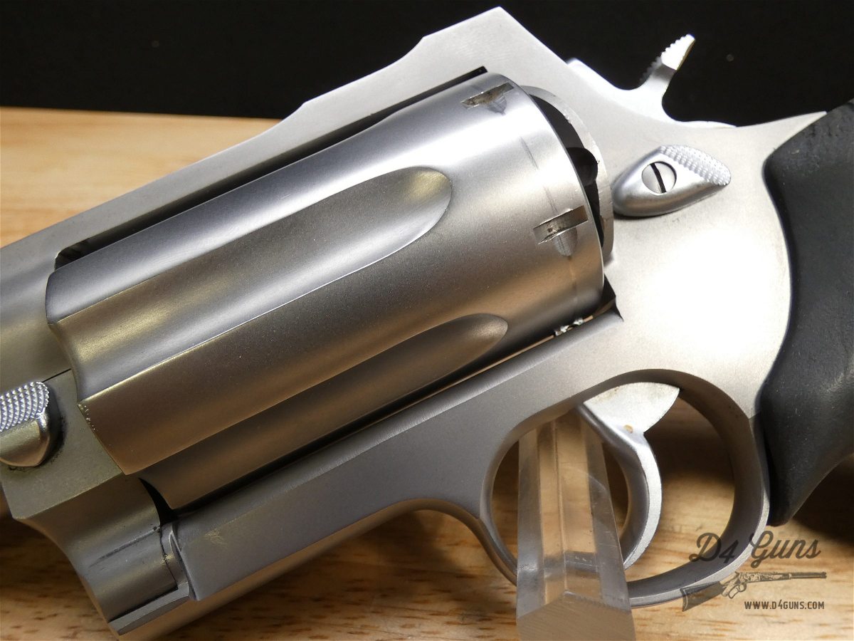 Taurus M513 Raging Judge - .45 Colt/.410/.454 Casull - Model 513 ...
