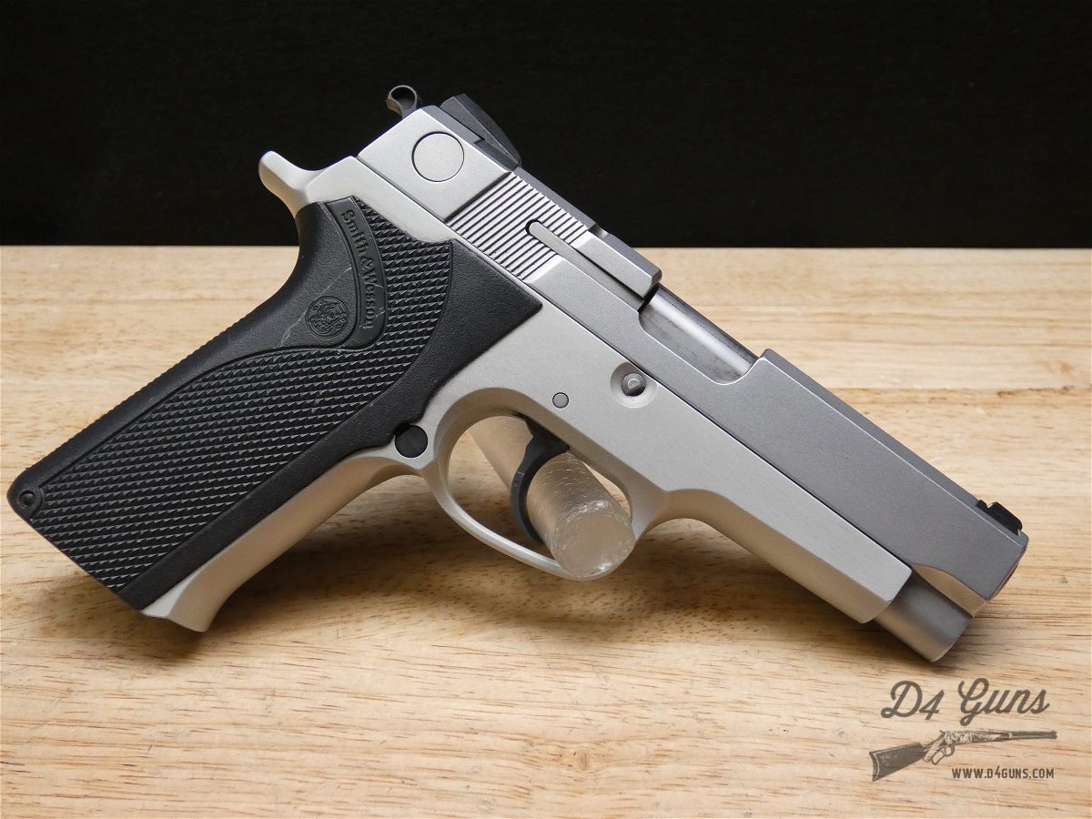 Smith & Wesson Model 910S - 9mm - w/ Case & 4 Mags - S&W 910 Stainless - Semi Auto Pistols at ...