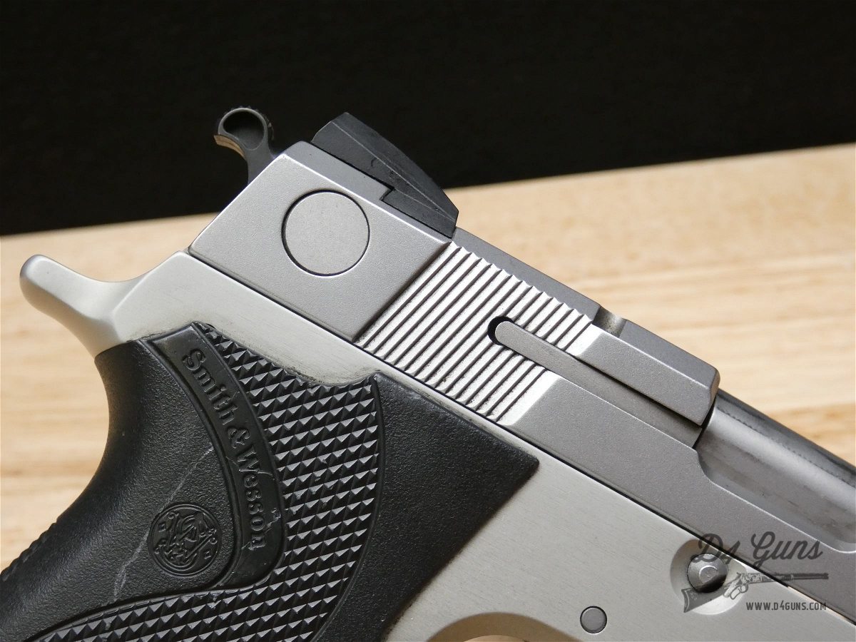 Smith & Wesson Model 910S - 9mm - w/ Case & 4 Mags - S&W 910 Stainless ...