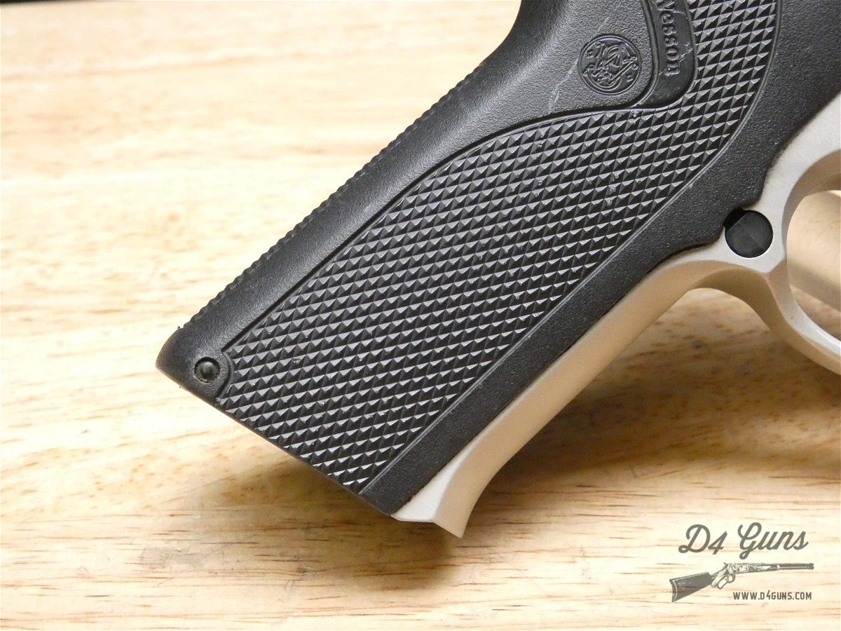 Smith & Wesson Model 910S - 9mm - w/ Case & 4 Mags - S&W 910 Stainless ...