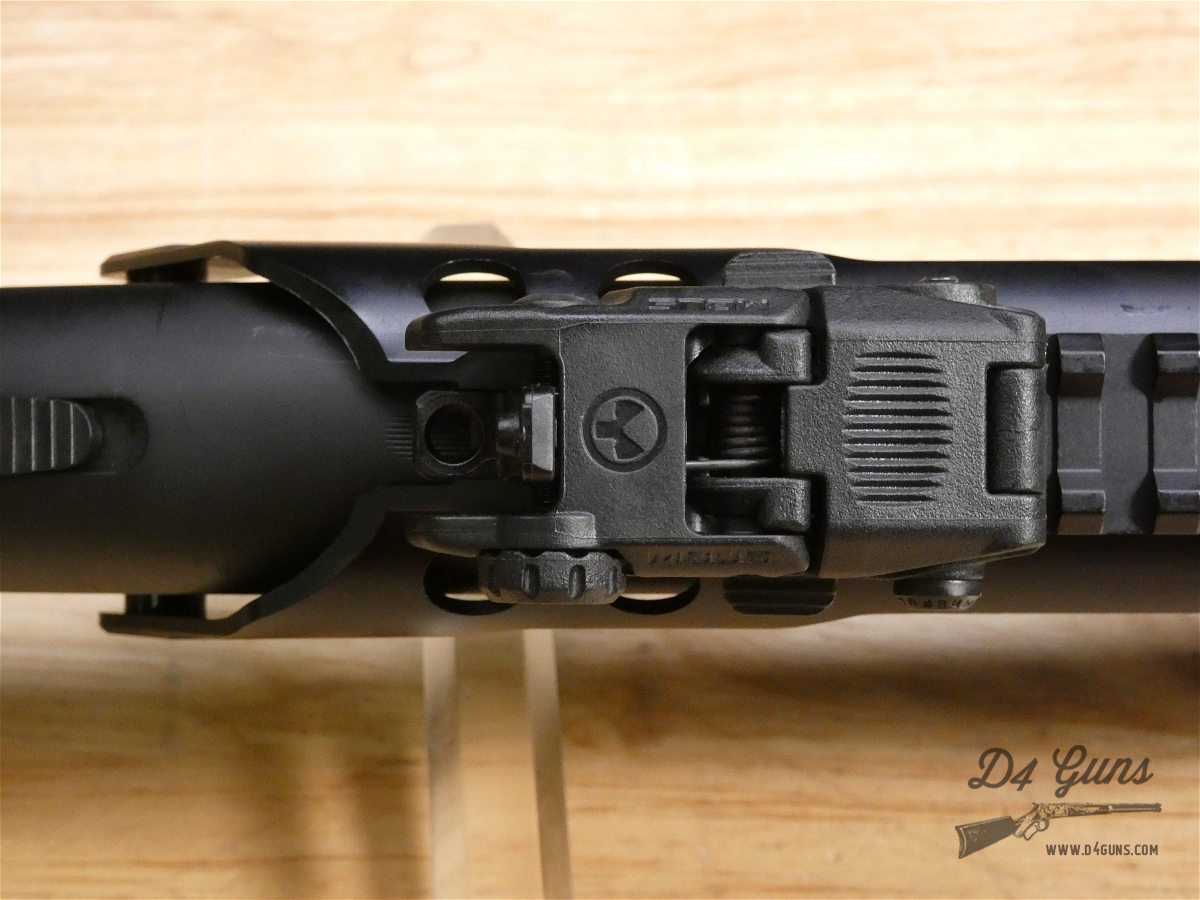 Mossberg 590 Nightstick Shockwave - 12ga - 12 GA- w/ Flip-up Sights ...