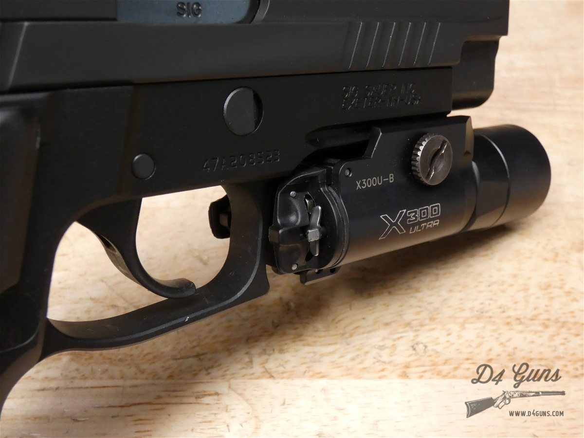 Sig Sauer P226 Extreme - 9mm - w/ 6 Mags & Surefire X300 Light - XLNT ...