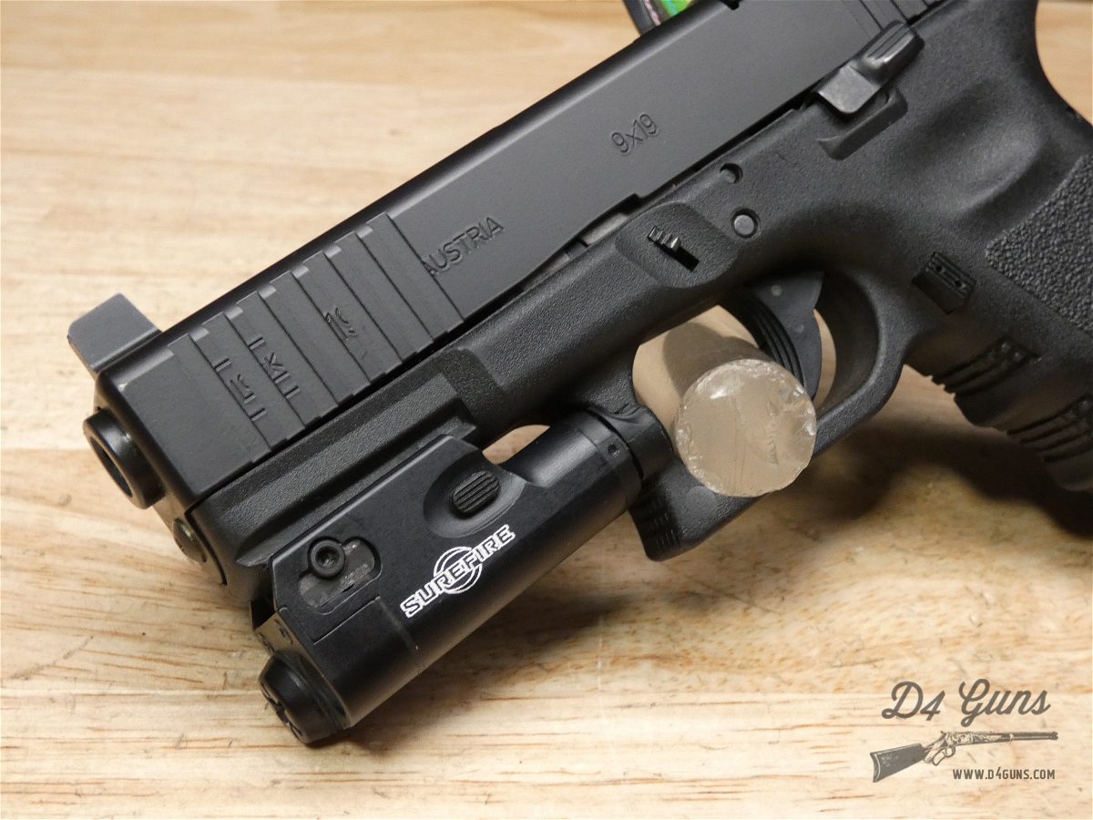 Glock 19 Gen 3 - 9mm - XLNT w/ Trijicon RMR & Surefire XC1 Light - G19 ...
